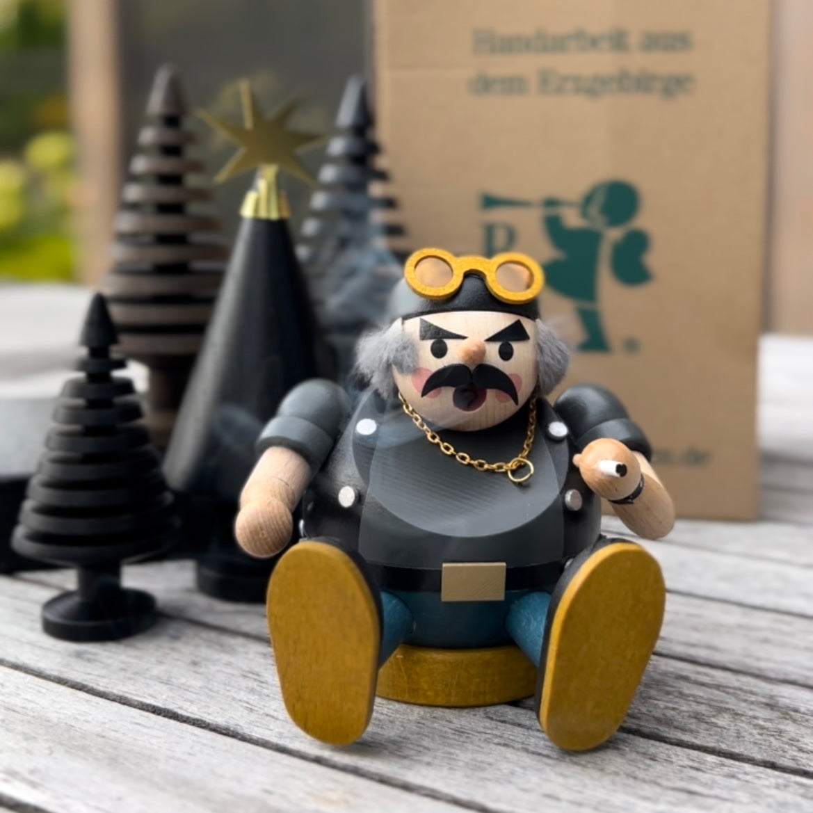 Richard Glässer Räuchermann – Handcrafted German Smoker Figures for ...